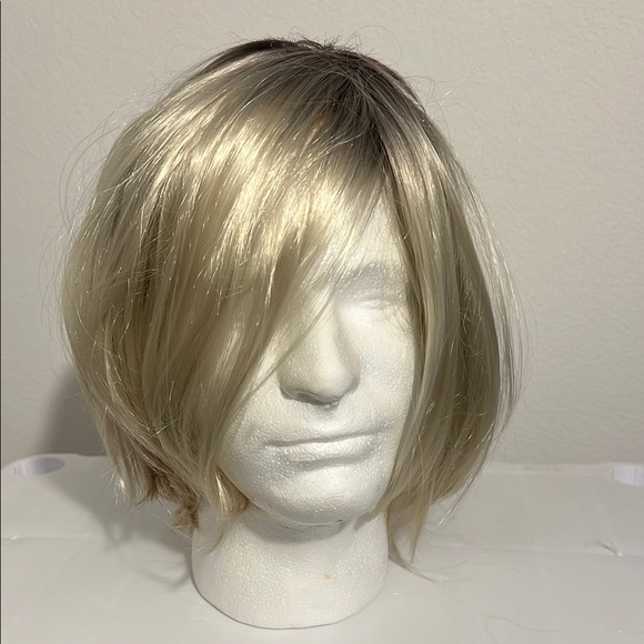 Hair | Cream And Brown Layered Bob Wig With Sideswept Bangs | Poshmark